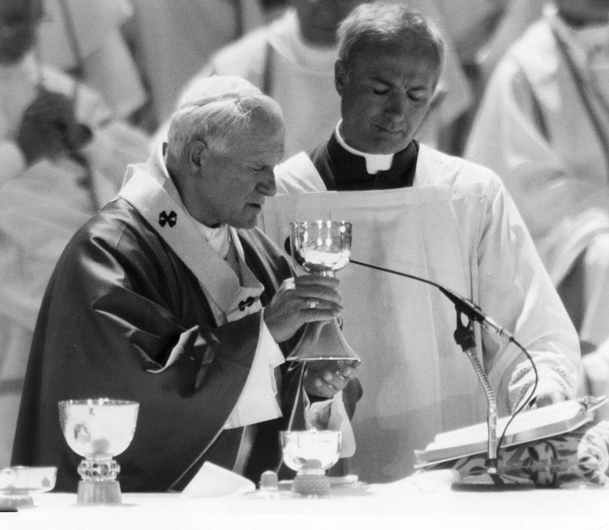 A bright moment in San Antonio history: A saint comes to town