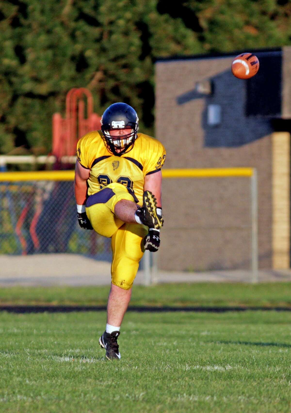 Area Football: Warriors run past Vikings: Also, USA rallies in OT, EPBP ...