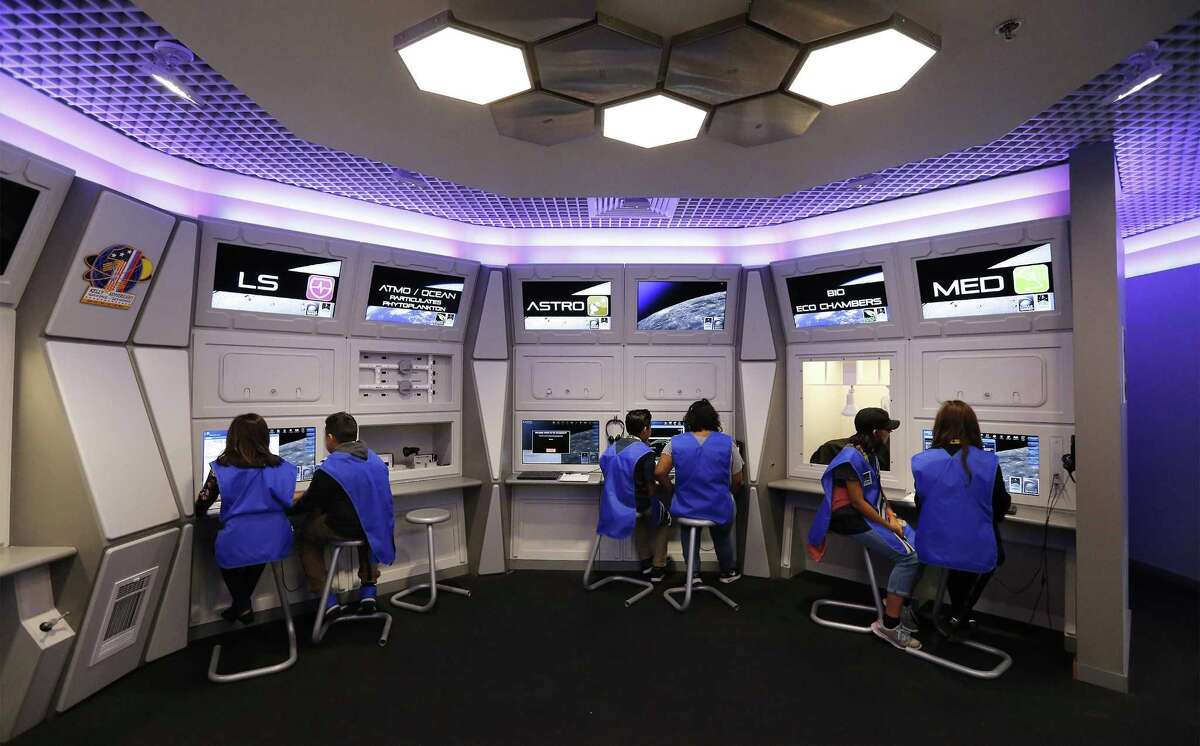 Scobee Center reveals the beauty of the heavens, the excitement of ...