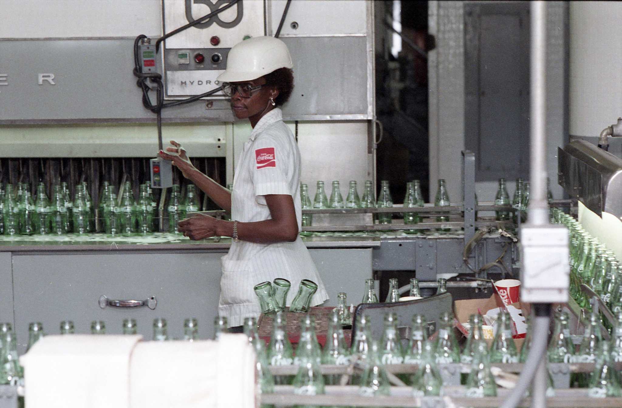 Coca-Cola to build 1 million-square-foot bottling plant in north Houston