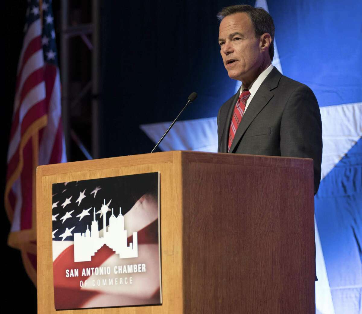 Straus urges business community to stay engaged at Capitol, on bathroom ...
