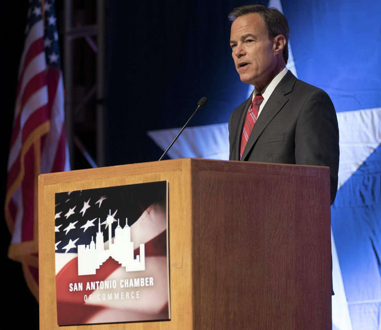 Straus urges business community to stay engaged at Capitol, on bathroom ...