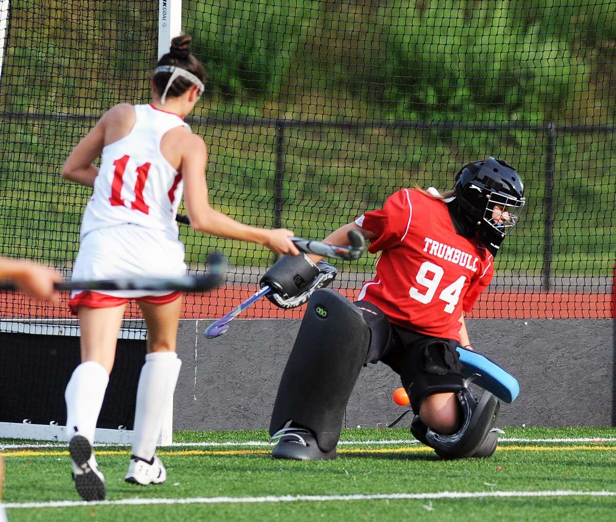 Greenwich field hockey team tops Trumbull, improves to 2-0
