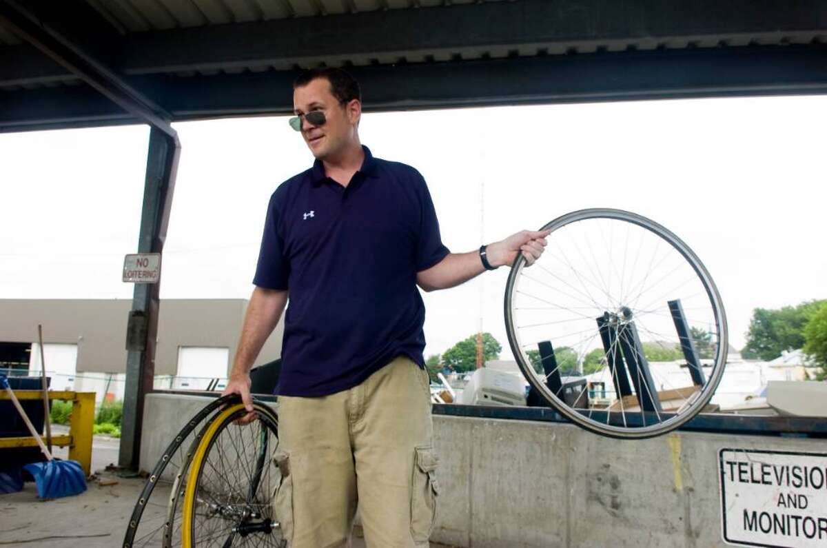 The Dart: A spin through the recycling center