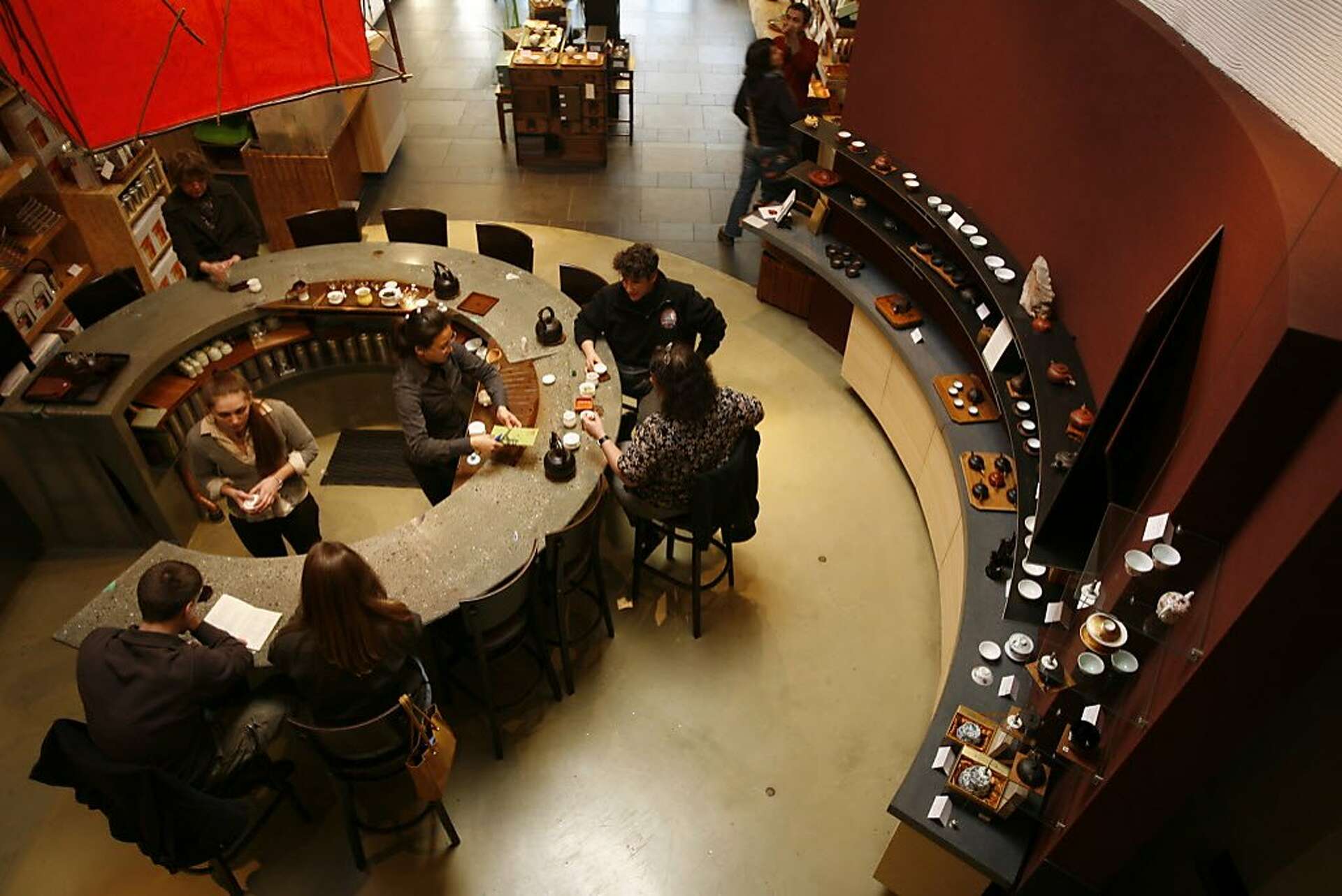 Influential tea expert Winnie Yu dies at age 47