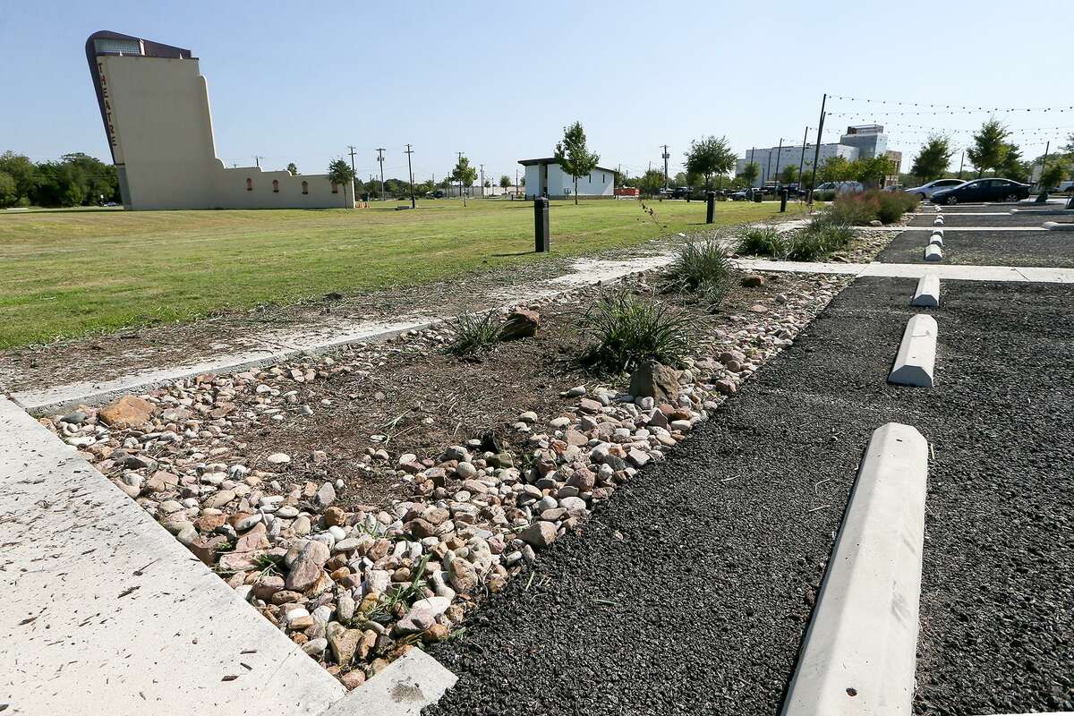 San Antonio City Council to vote on raising stormwater fees for roofs ...