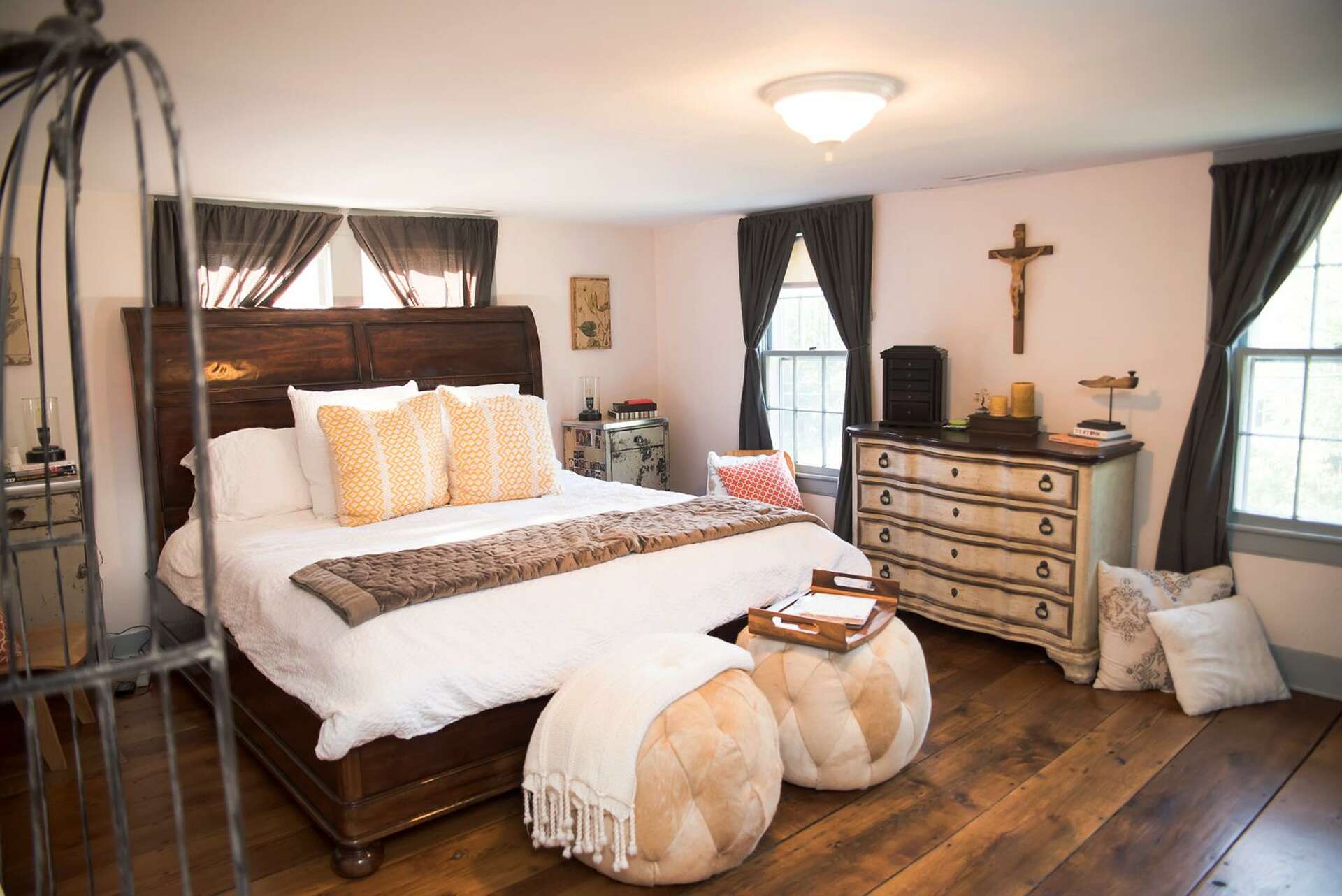 Home of one of Bethel’s first families blends old and new