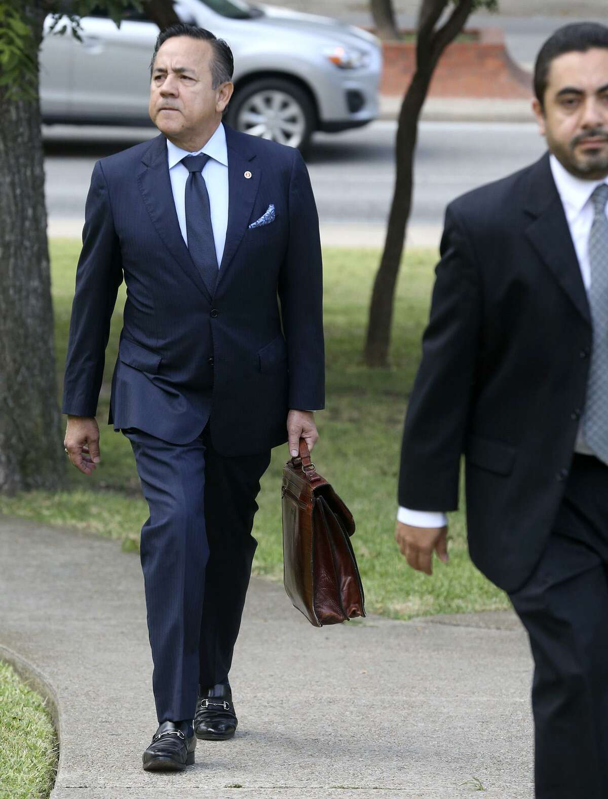 Uresti, Alamo City Comic Con square off