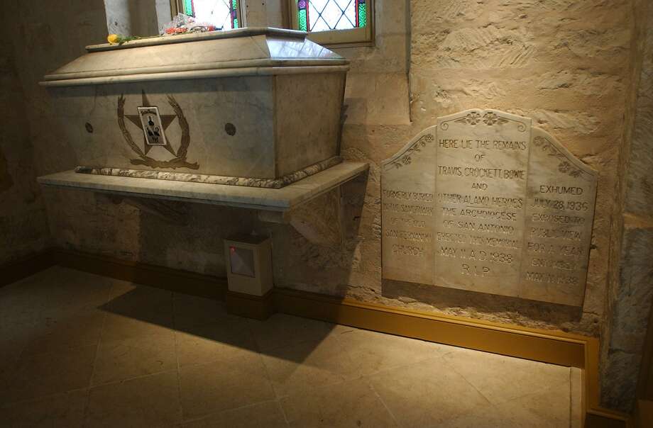 Mystery surrounds remains of Alamo fallen - San Antonio Express-News