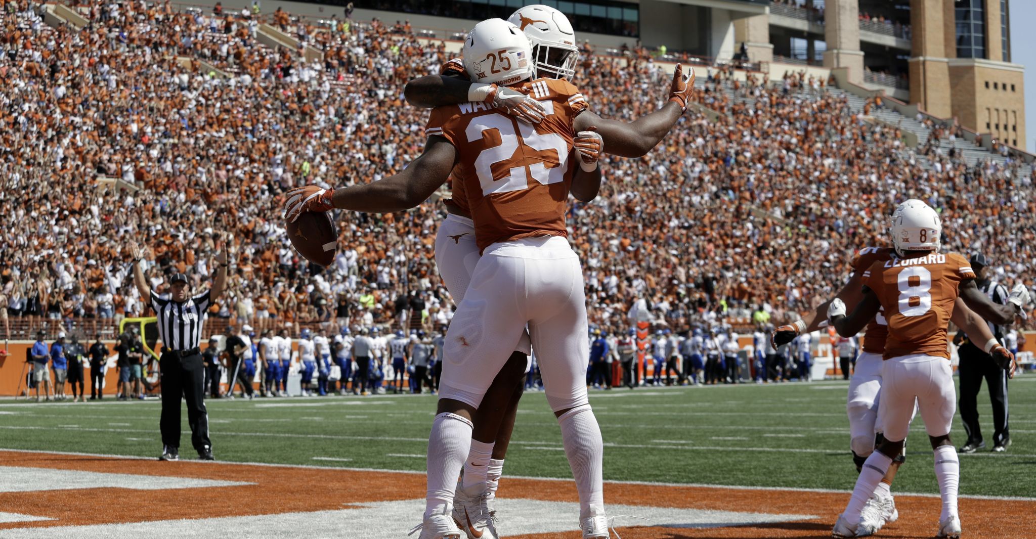 College football preview: Texas at USC