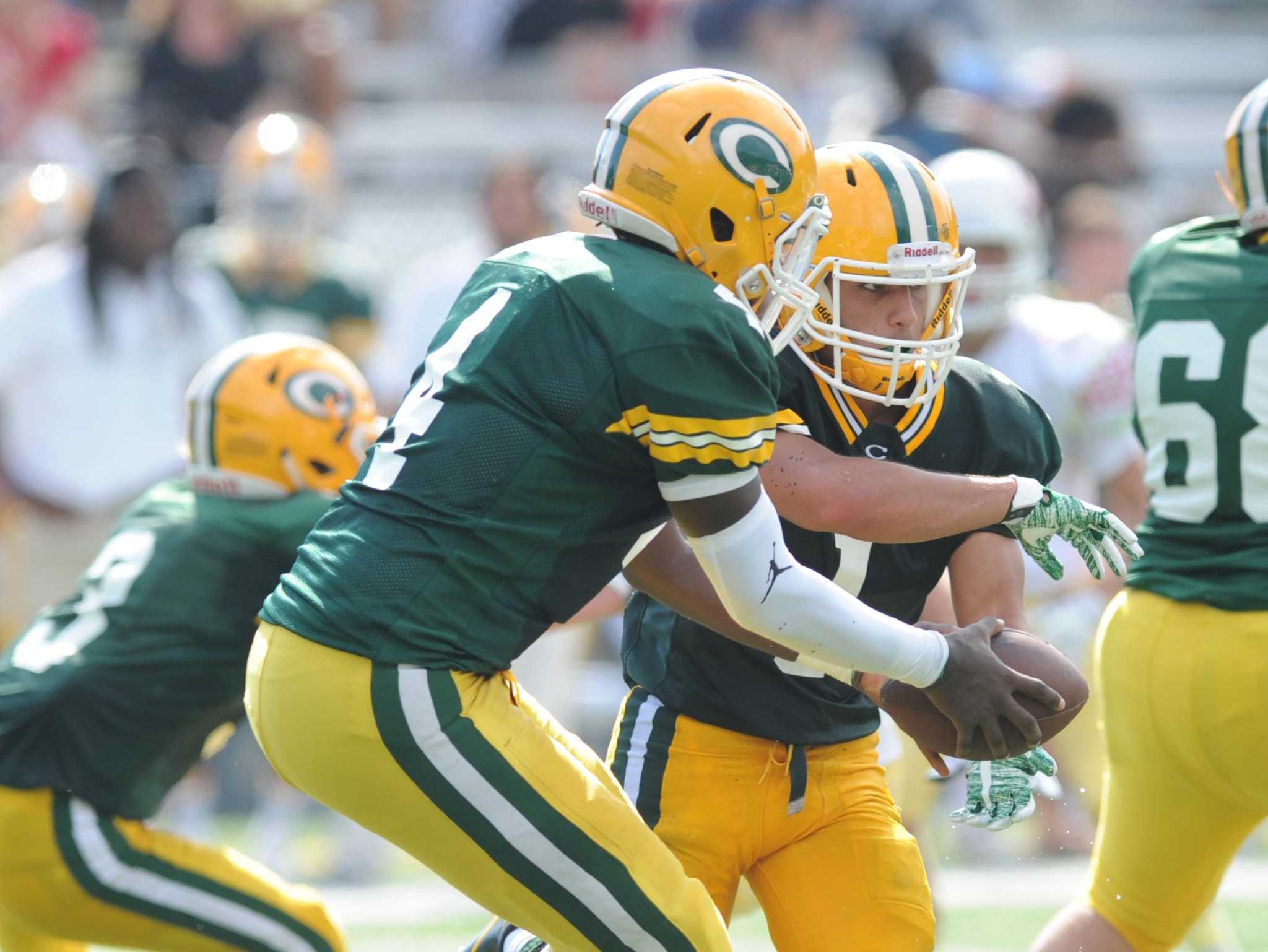 Trinity Catholic and Stamford football set to face off