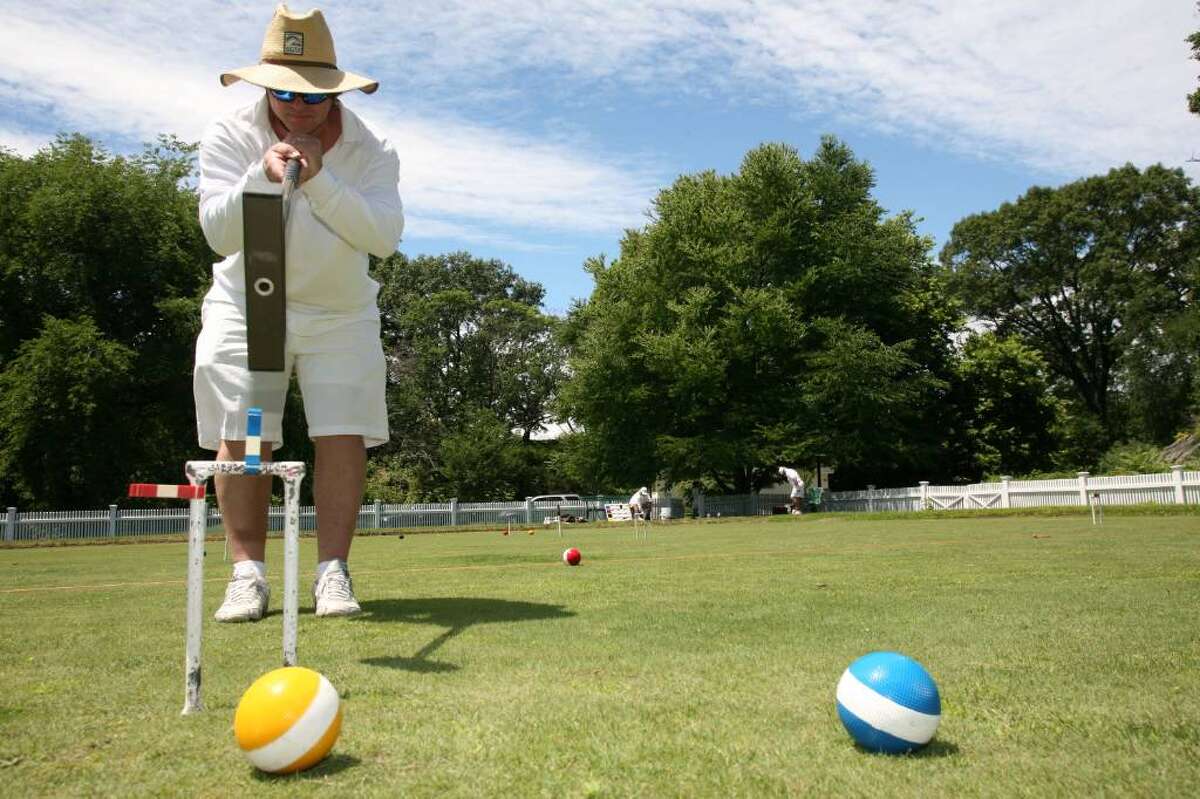 Croquet players take to the green for local tournament