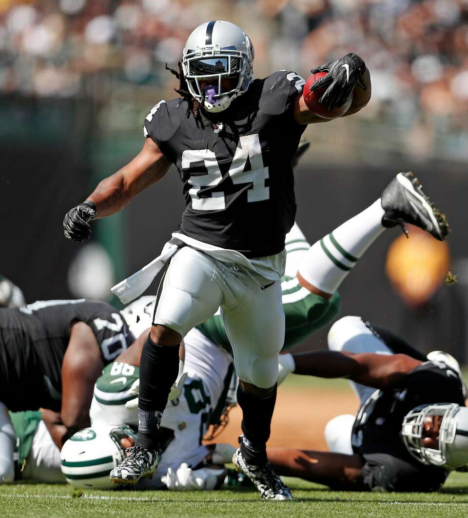 Michael Crabtree propels Raiders to easy win over Jets