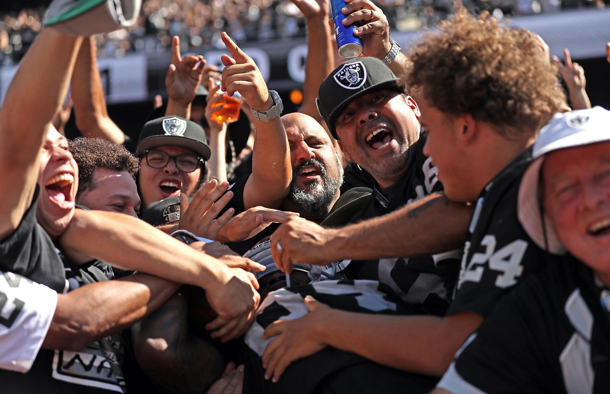 Raiders fans: We love ’em while we’ve got ‘em