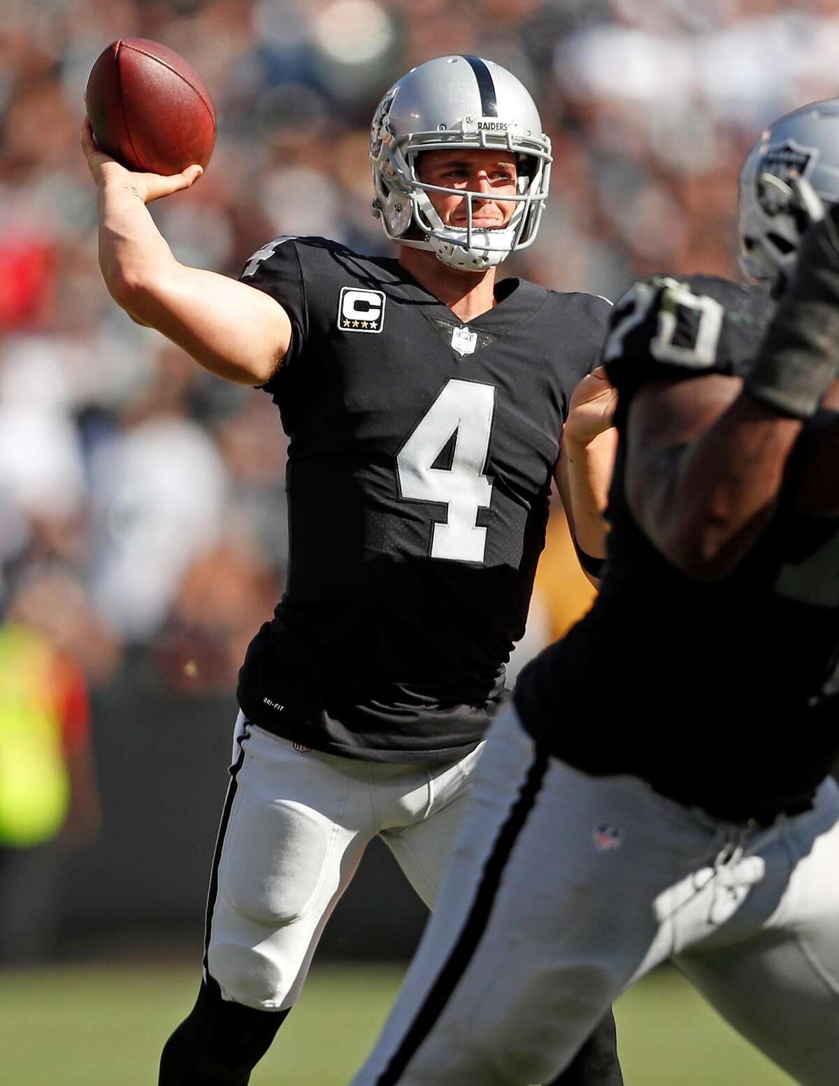 Michael Crabtree propels Raiders to easy win over Jets