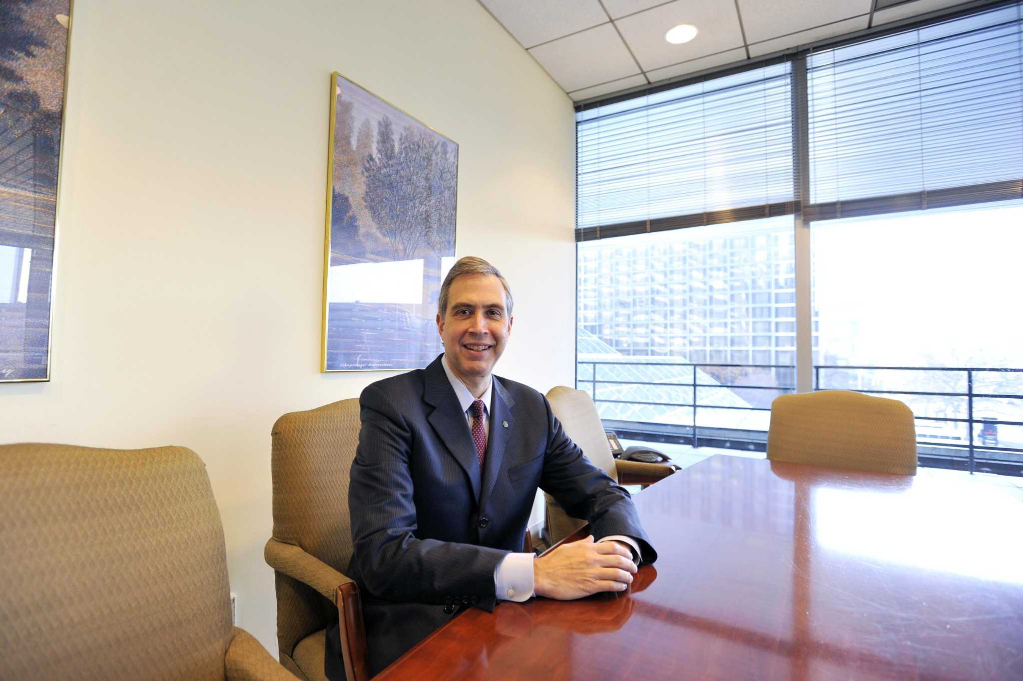 Connecticut bank announces CEO succession