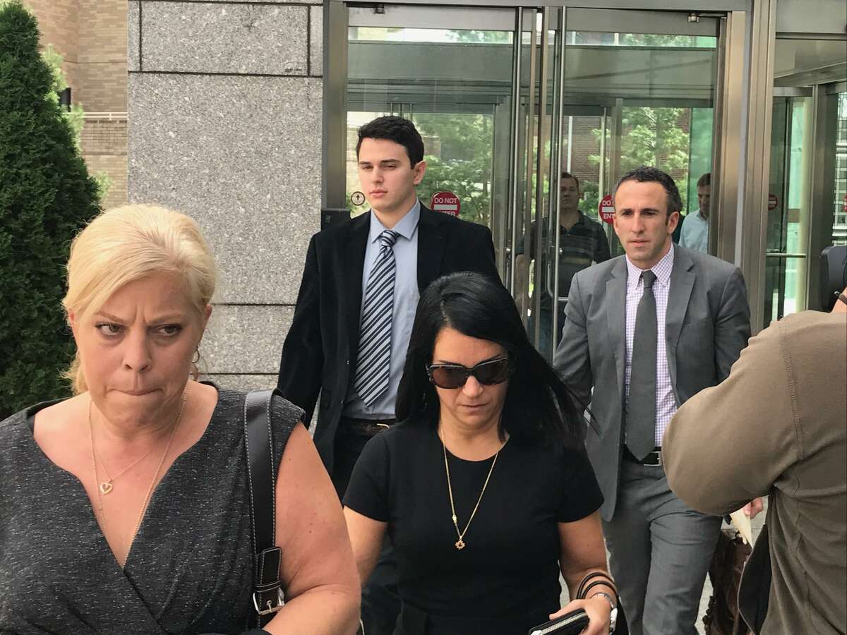 Lifeguard gets probation for Chelsea Piers near-drowning