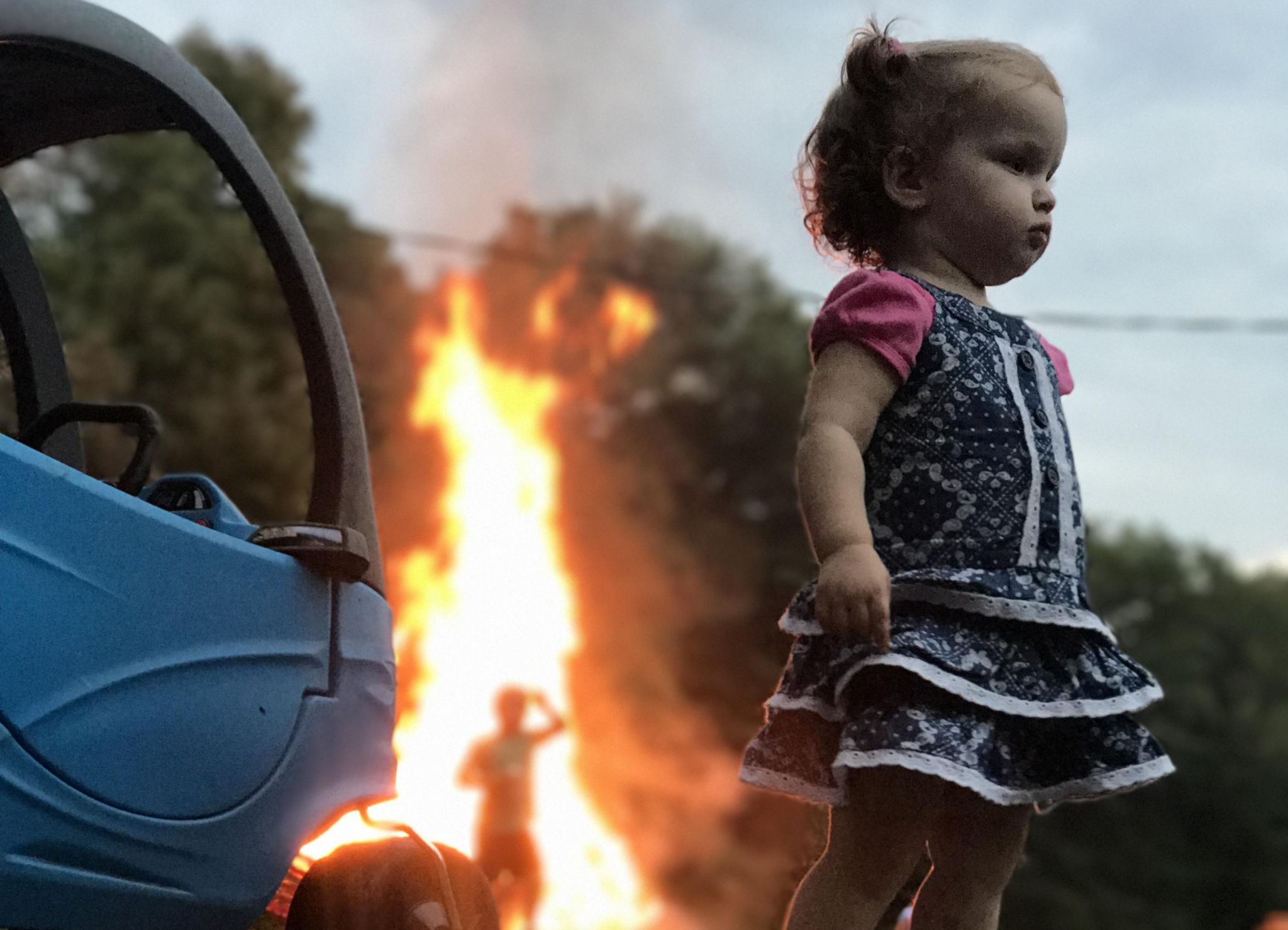 Kid In Front Of Fire Meme At Merrill Lavallee Blog