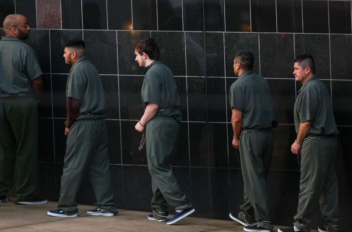 Houston man pleads guilty in attempt to bomb Confederate statue in ...