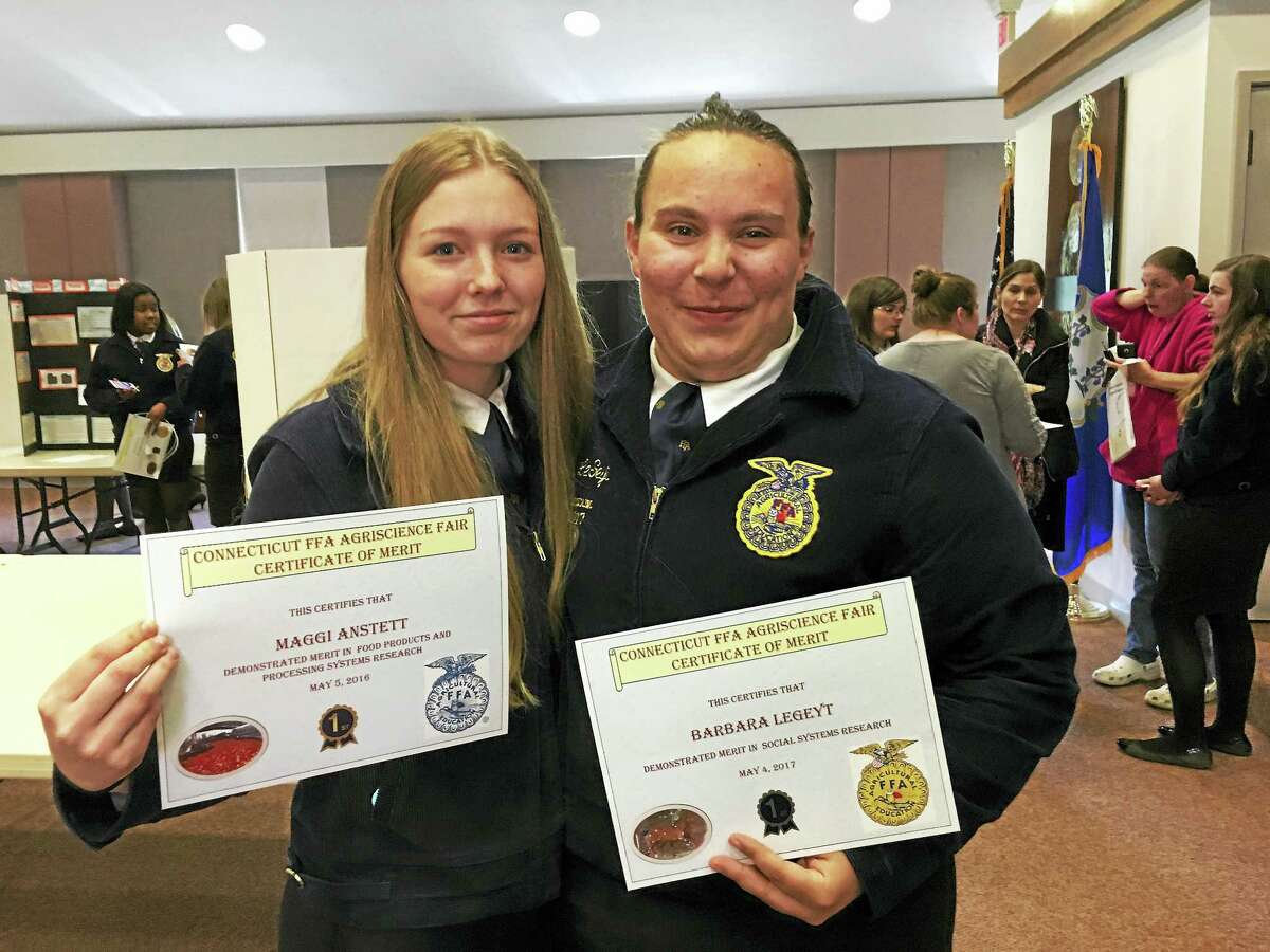 FFA students enter agriscience projects in national fair