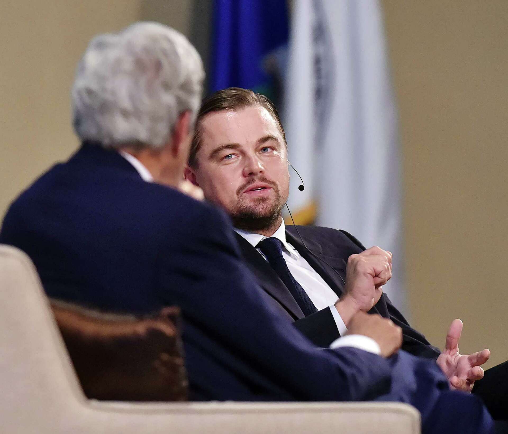 DiCaprio and Kerry talk about environmental activism at Yale