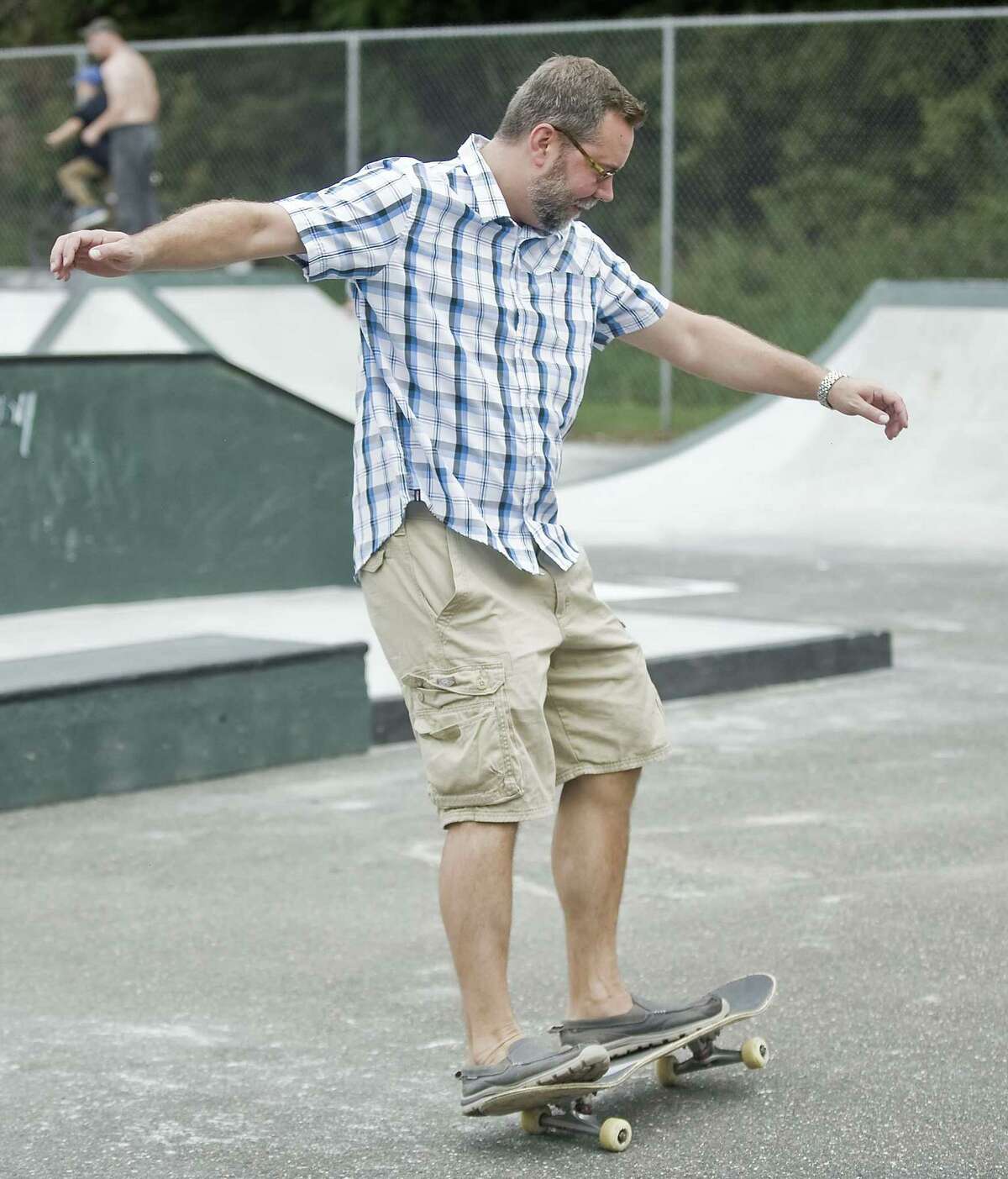 New Milford skate park reopens thanks to volunteer efforts