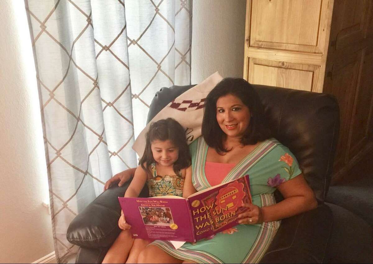 Anchorwoman Sarah Lucero, now a bodybuilder, is leaving KENS-TV