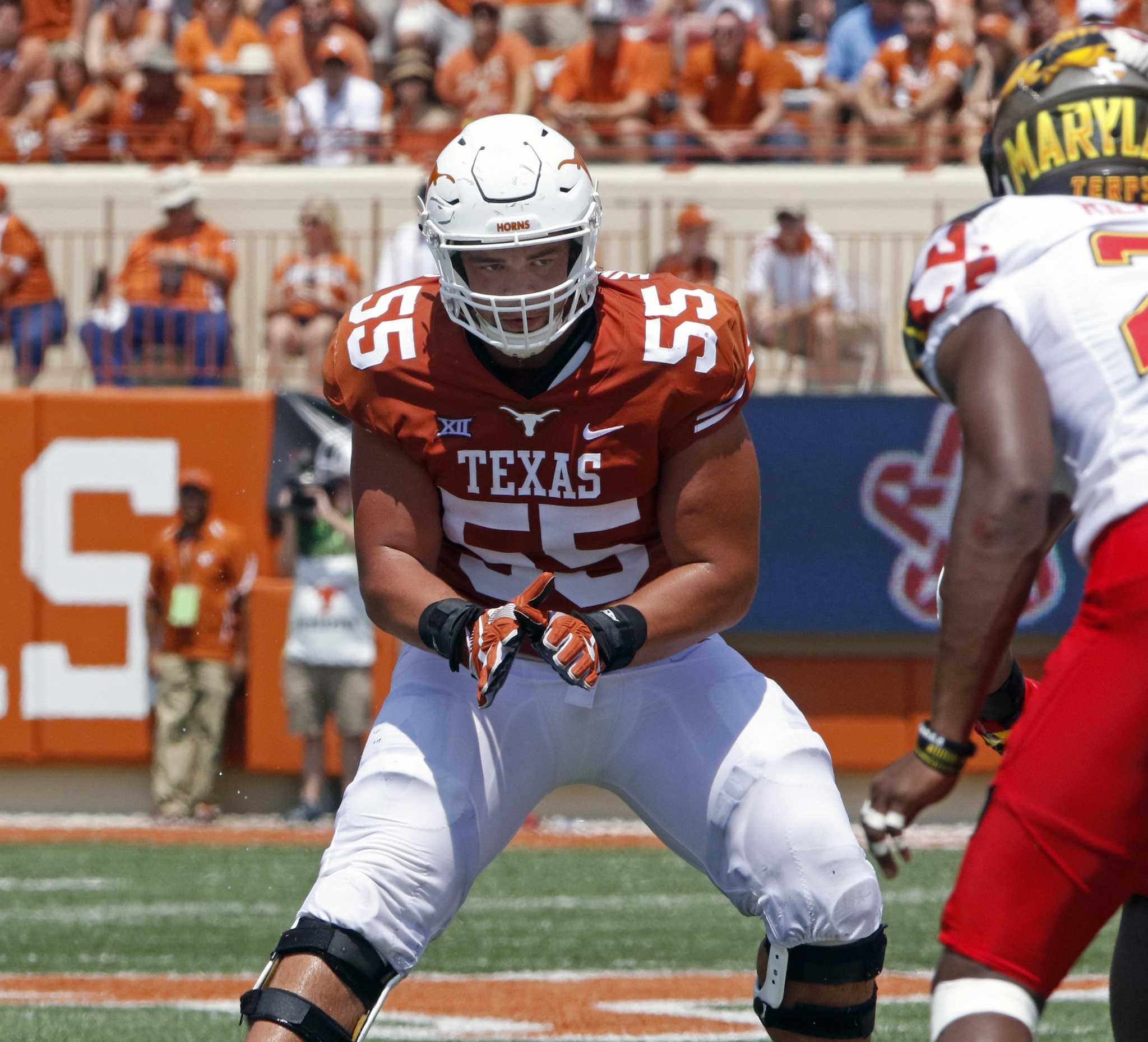 Cowboys draft Texas OL Connor Williams