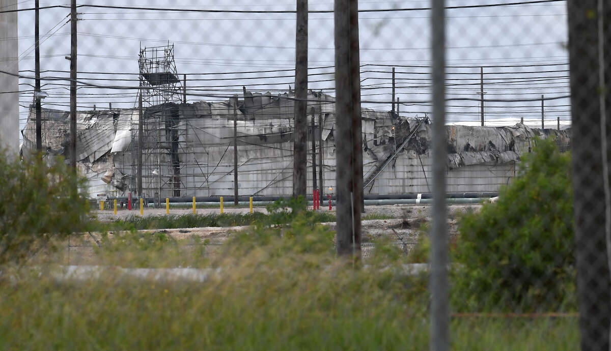 Reports: Valero fire released 1M pounds of emissions