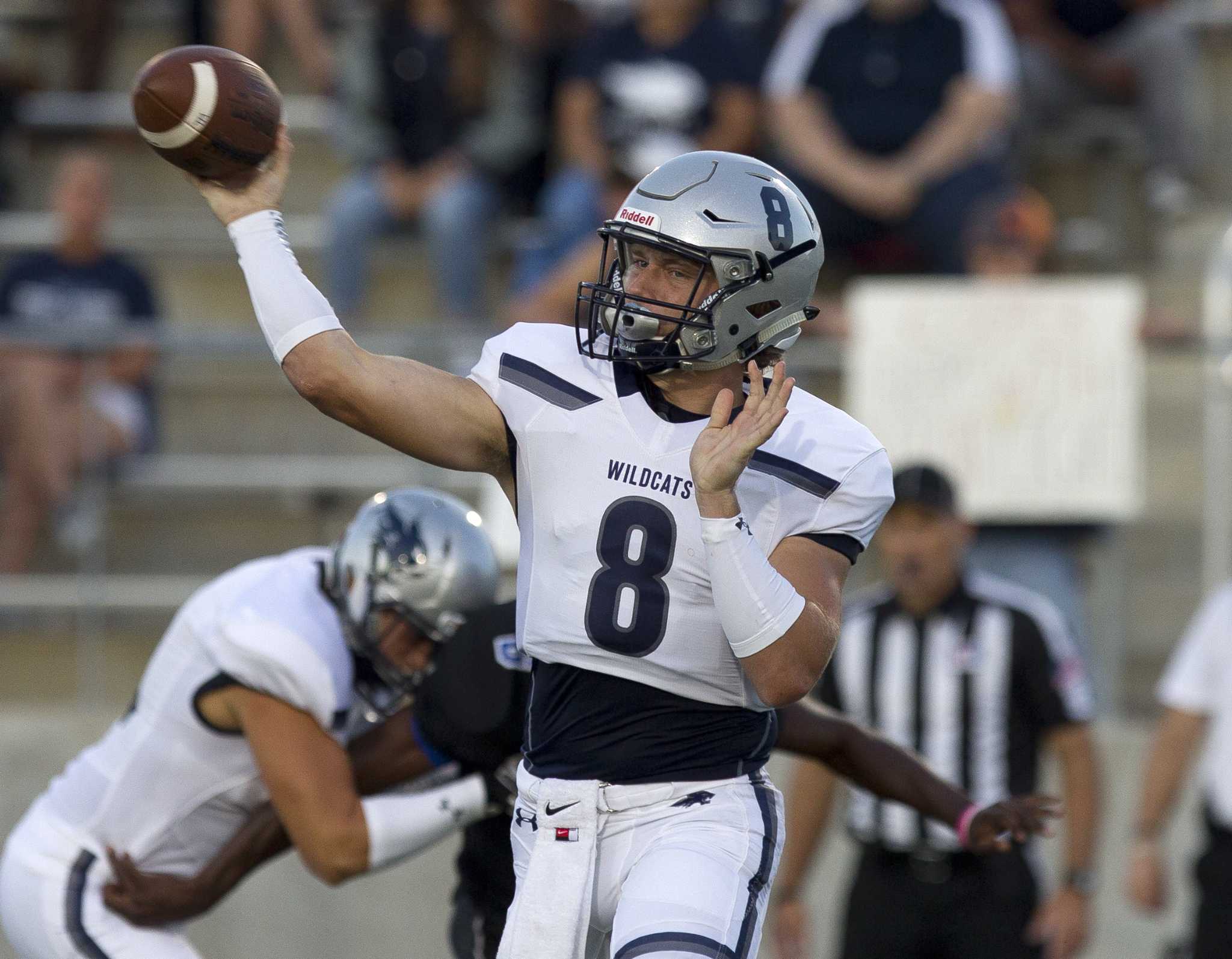 Tomball Memorial rolls into district play at 2-0