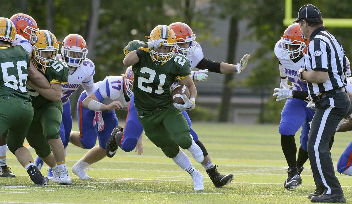 Trinity Catholic and Stamford football set to face off