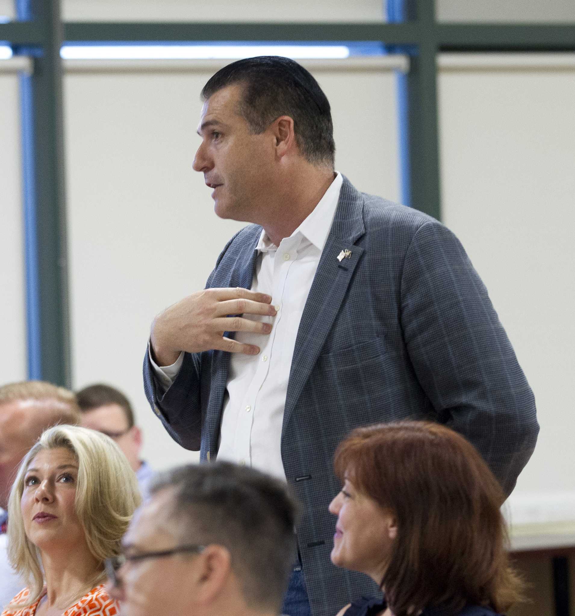 Township board chairman backs off Confederate statue offer, apologizes ...