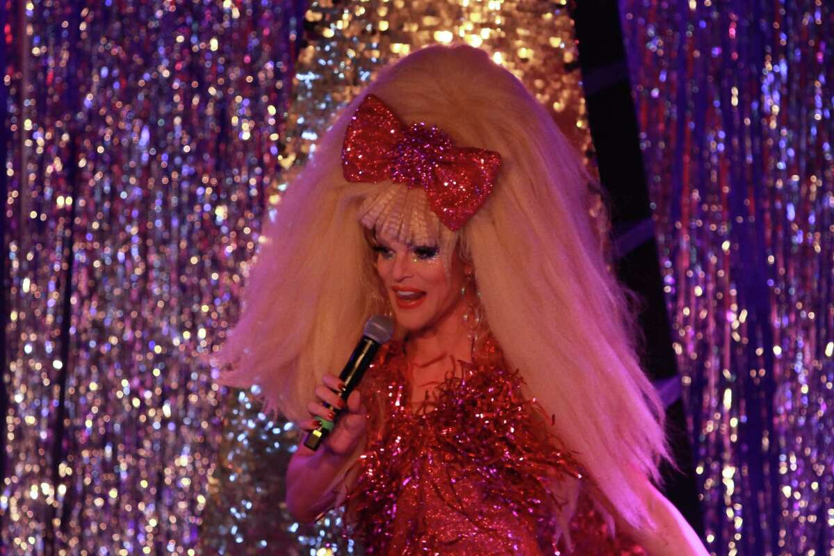 AAA Girls - Alaska, Willam and Courtney Act - are here to save pop music