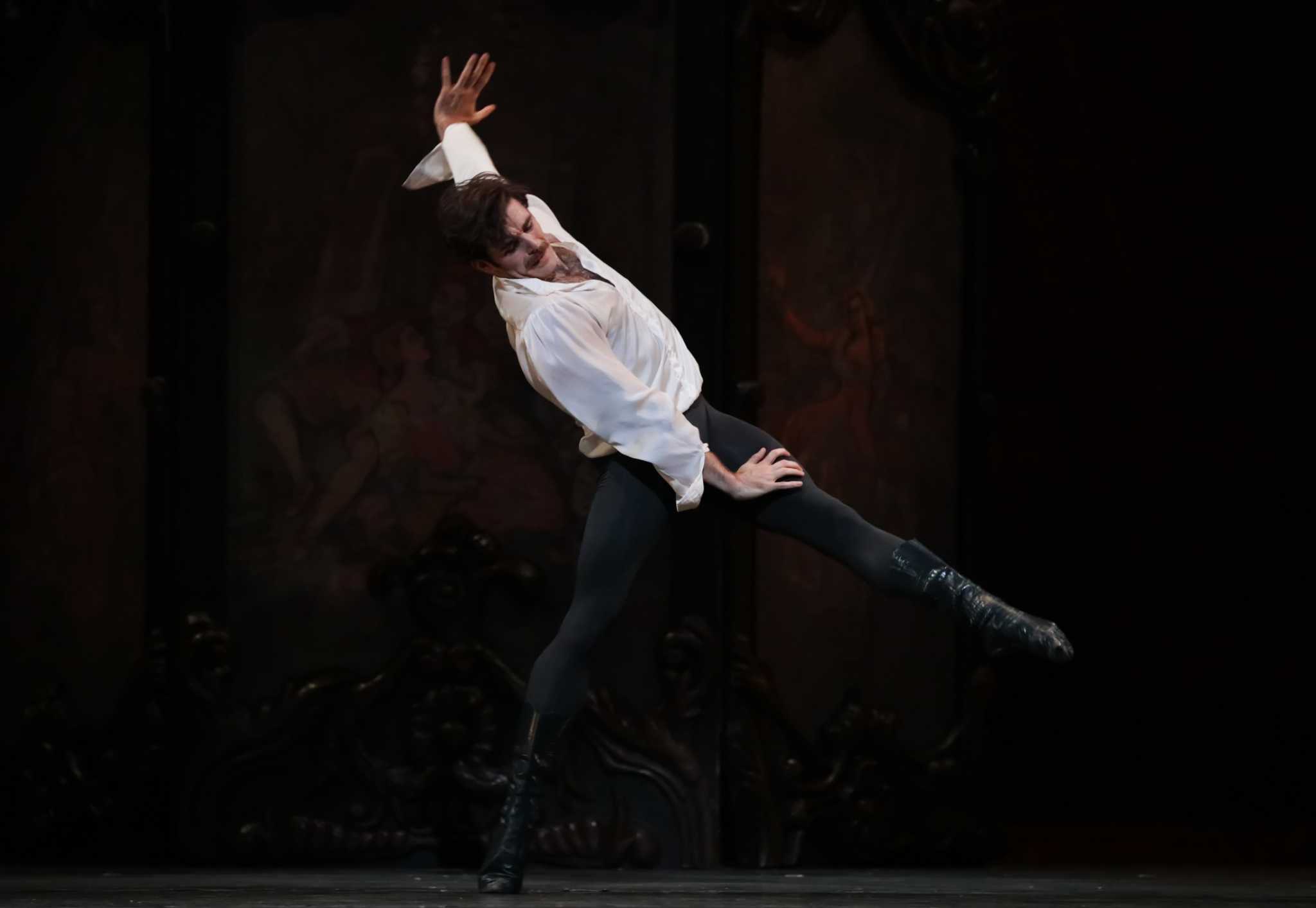 Houston Ballet's "Mayerling" is a must-see