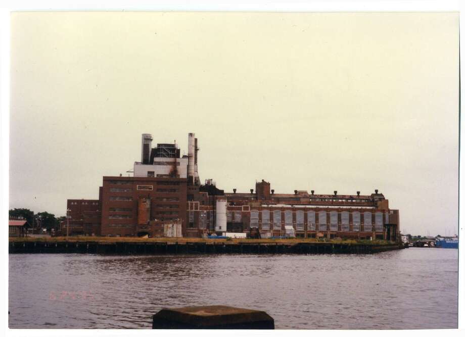 Casino or not, Steelpointe Harbor work continues - Connecticut Post