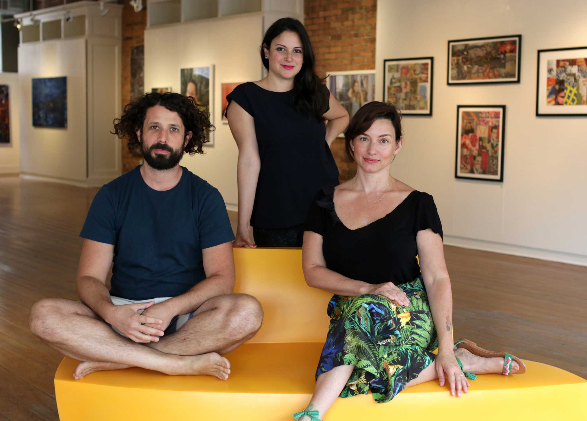 Hart's Gallery in New Milford