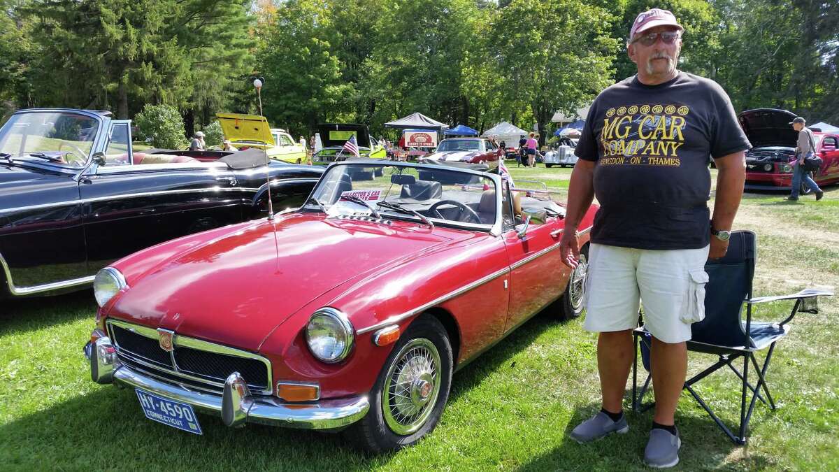 Annual Norfolk Car Show offers style, glimpse of history