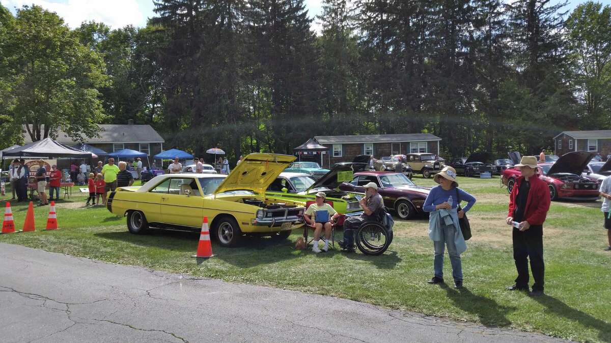 Annual Norfolk Car Show offers style, glimpse of history
