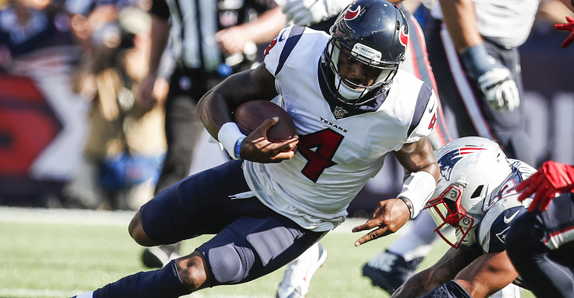 3 game balls for Texans-Patriots