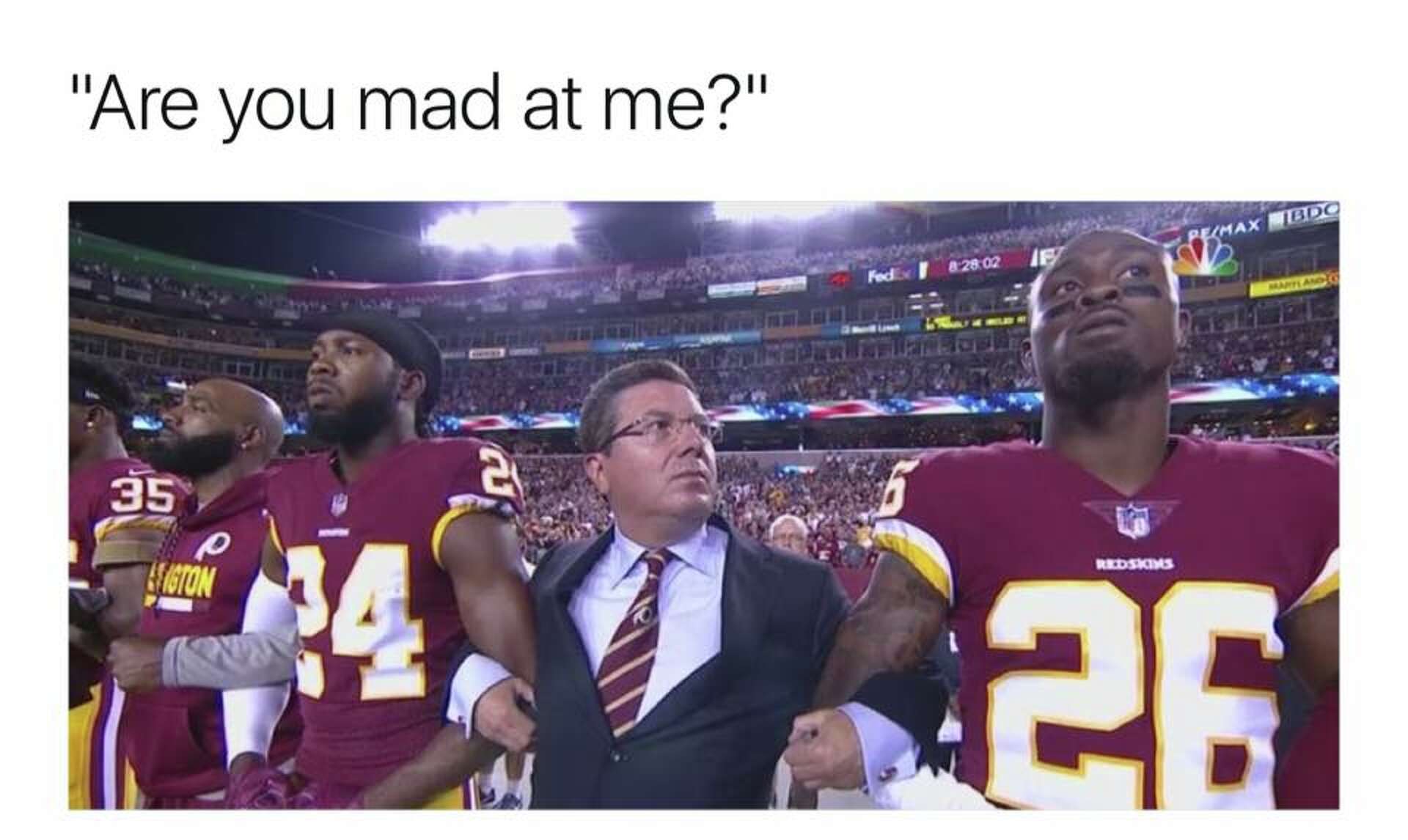 Memes make fun of Texans' failed upset, winless Giants