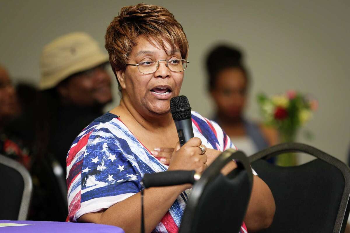 Montgomery family celebrates 70th reunion