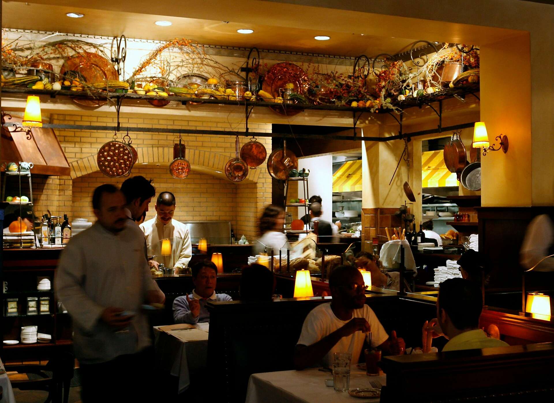 Scala’s Bistro remodel strips charm from Union Square restaurant