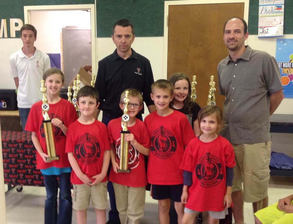 Chess club opens season with win