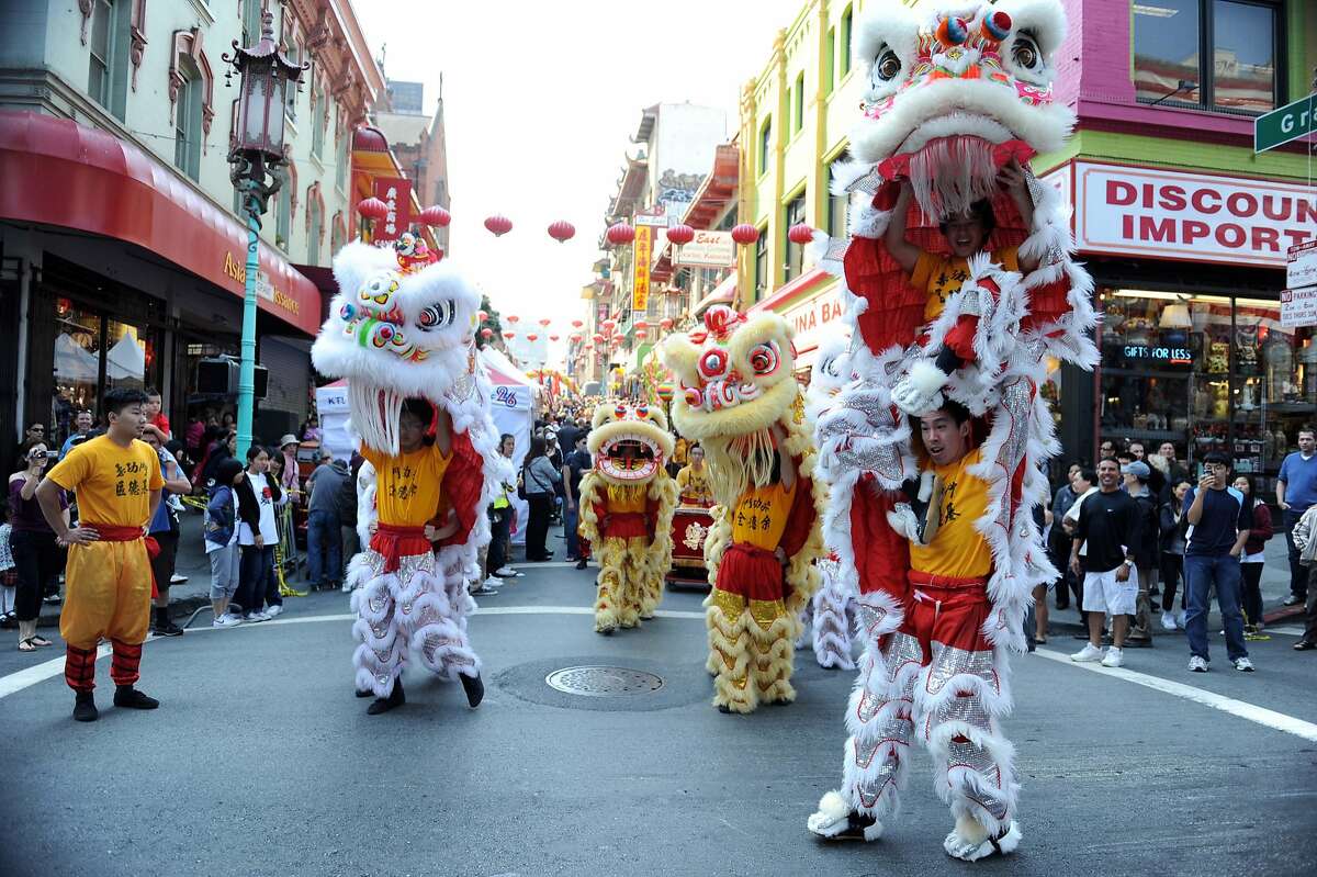 Autumn Moon Festival in SF Chinatown