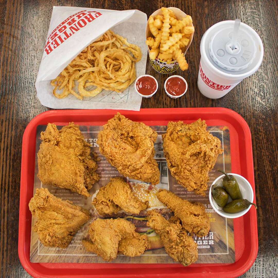 Frontier Burger gets back in the fried chicken game