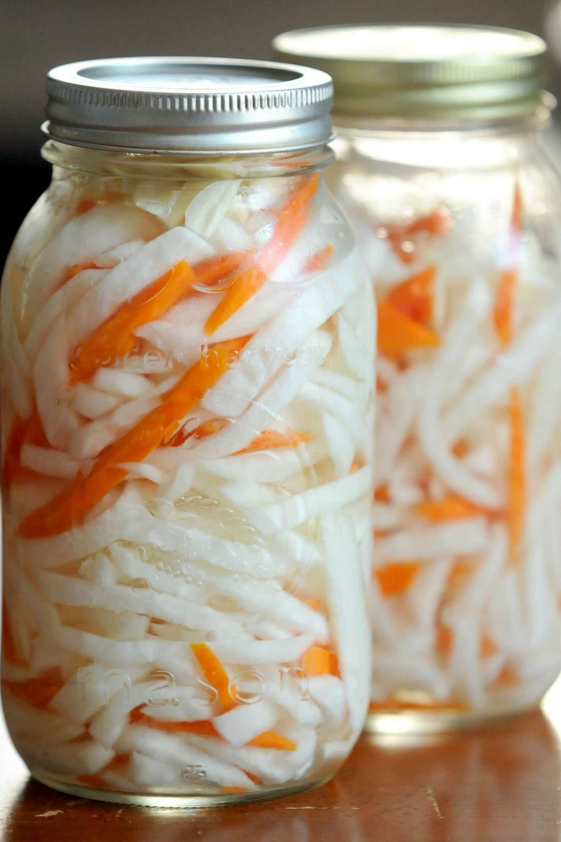 Recipe: Pickled Daikon Radishes