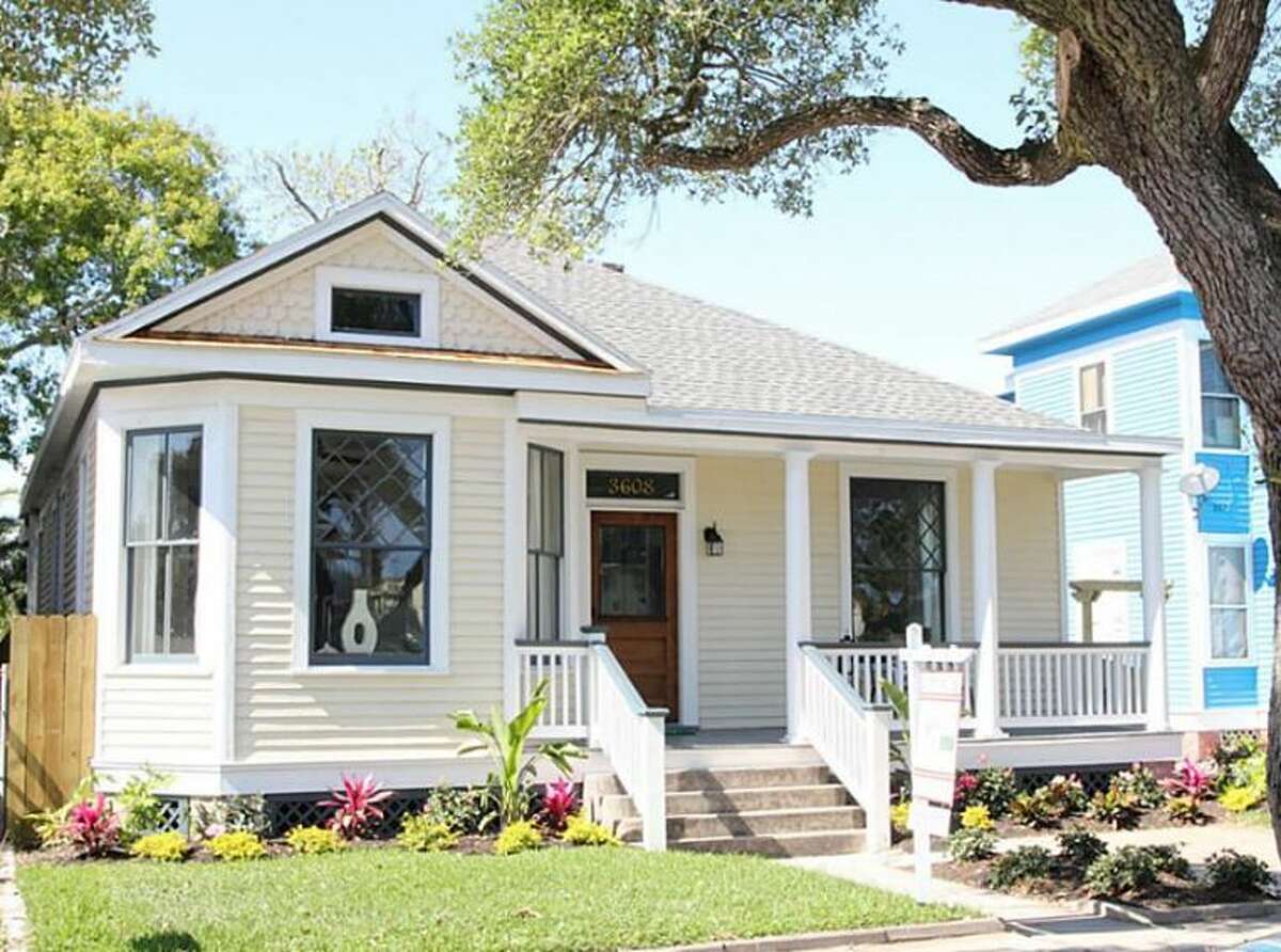 Galveston Kettle House makeover, house-flipping couple hit HGTV in 2019