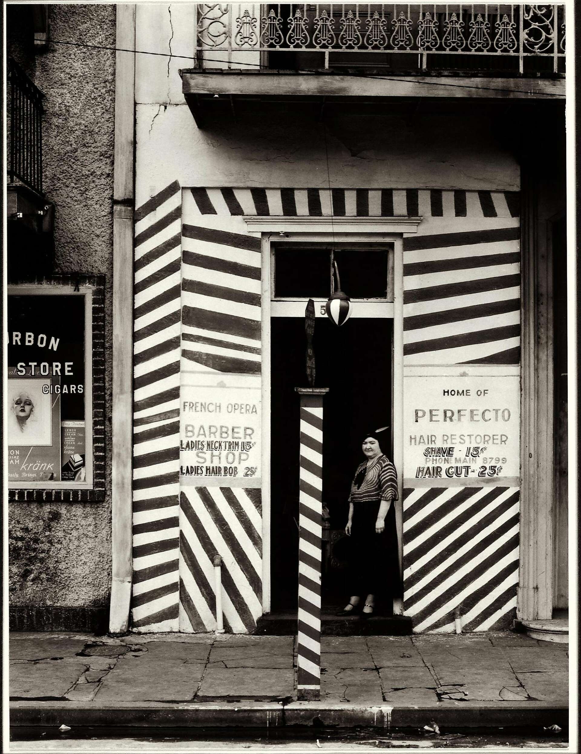 Walker Evans at SFMOMA is almost too much of a great thing