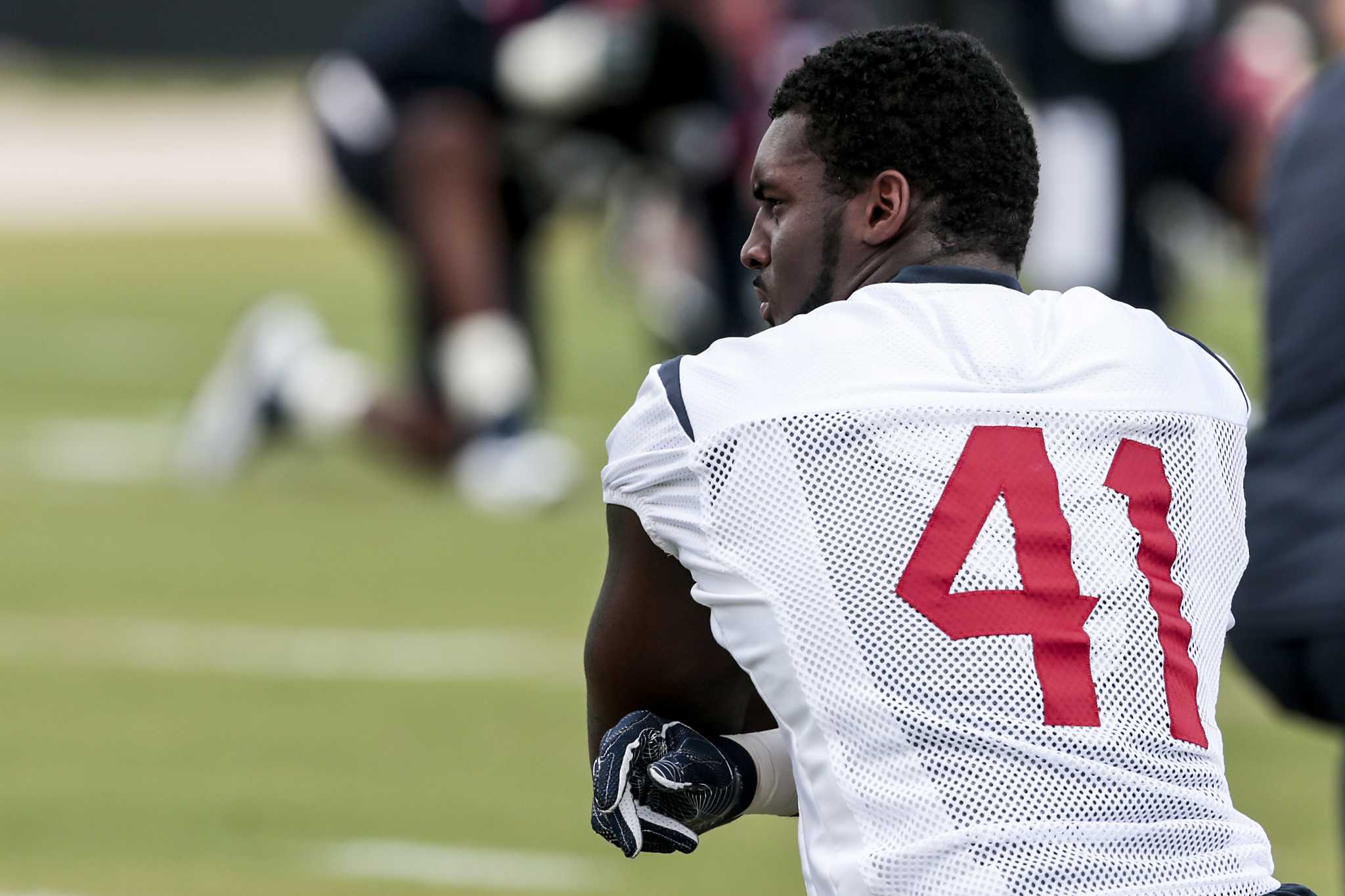 Texans' Zach Cunningham gets starting role earlier than expected
