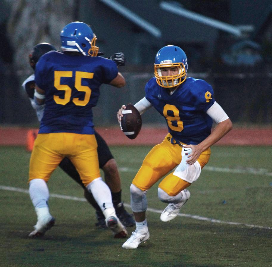 Foothill QB Ben Wooldridge leans on Raiders’ Derek Carr for advice